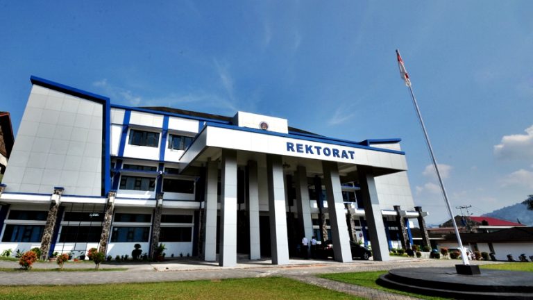 Dr. Febri, Terpilih Jadi Rektor ISI Padang Panjang – Spiritsumbar